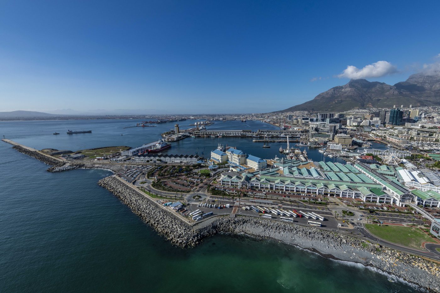 Victoria Wharf Shopping Centre Refreshes Its Retail Experience ...