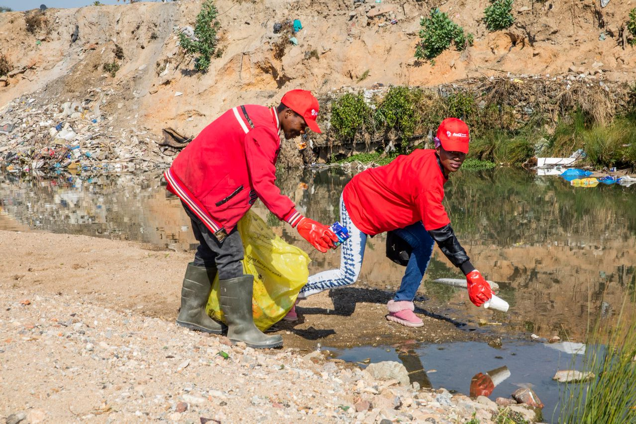 Coca-Cola Beverages South Africa, World Without Waste In Soweto ...